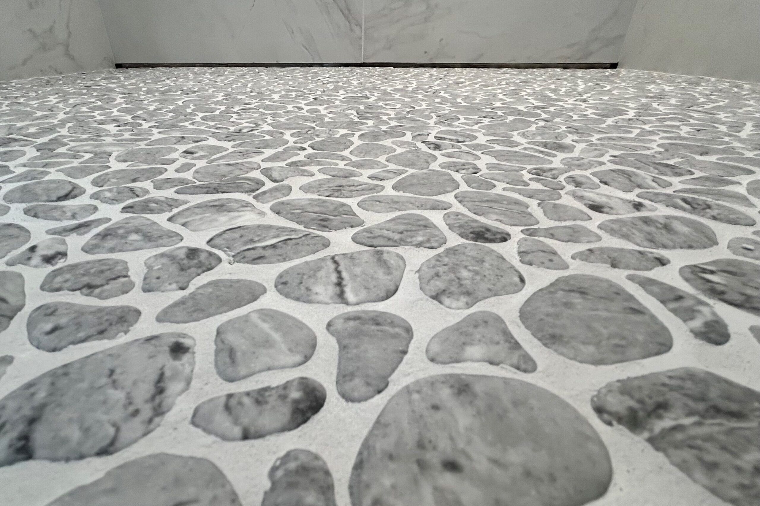 Ebbe INNI Line Drain Gallery